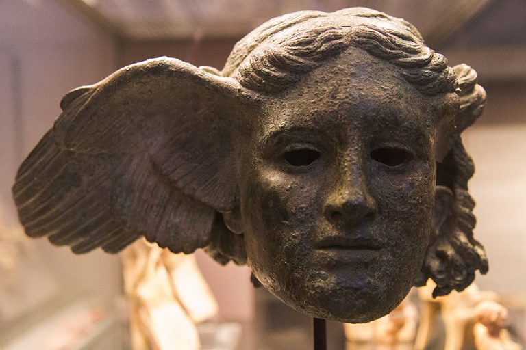 The Bronze Head of Hypnos – blindbild